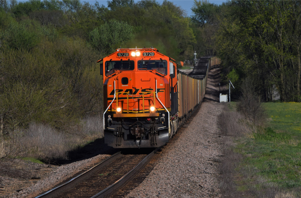 BNSF 9728 North
